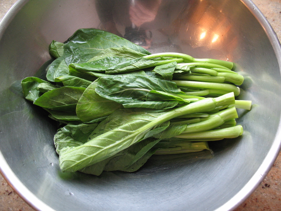 Delicious greens: yuchoy | Asian Markets of Philadelphia